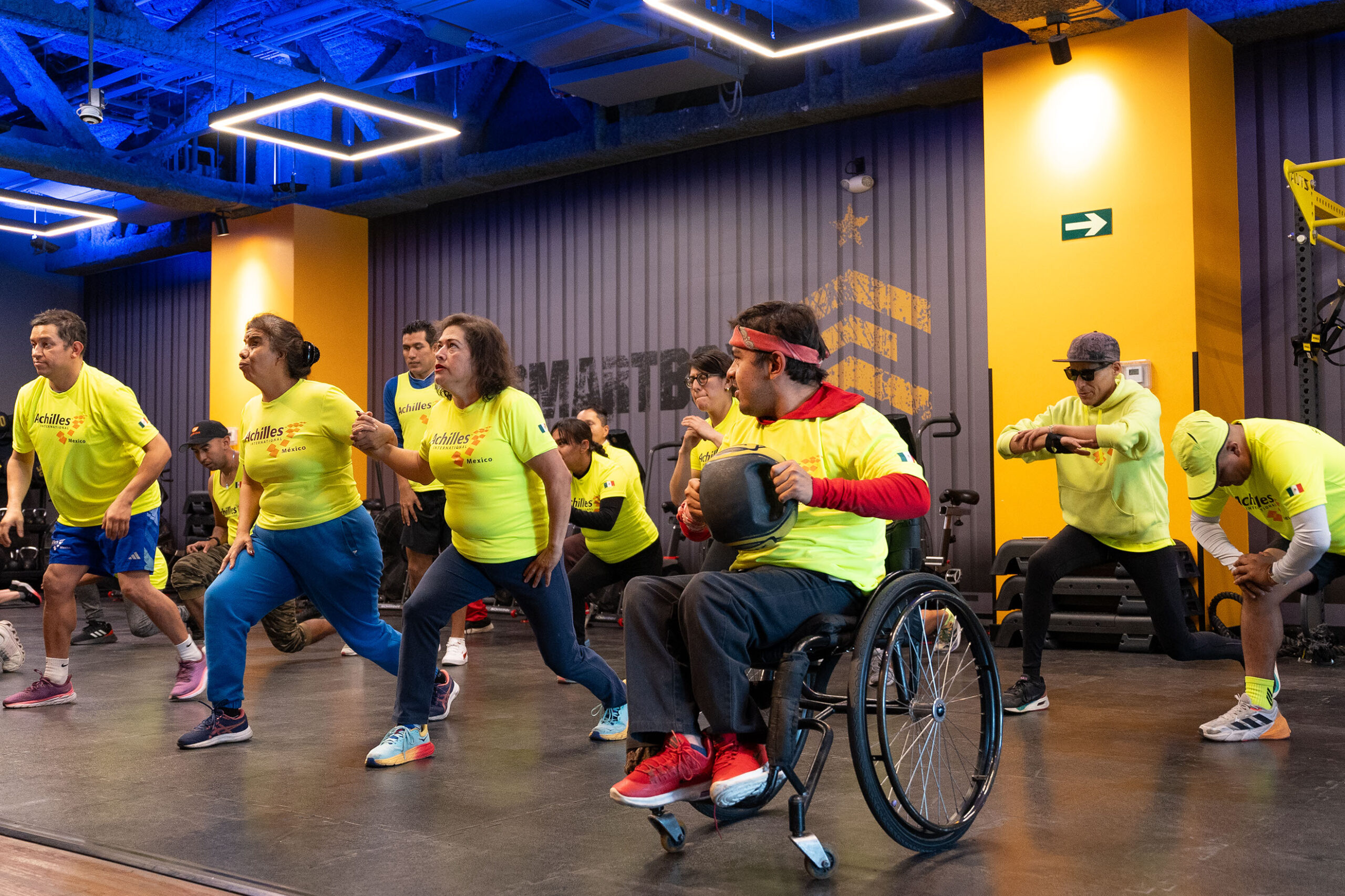 Entrenan juntos: Smart Fit y Achilles México lanzan alianza para la ...